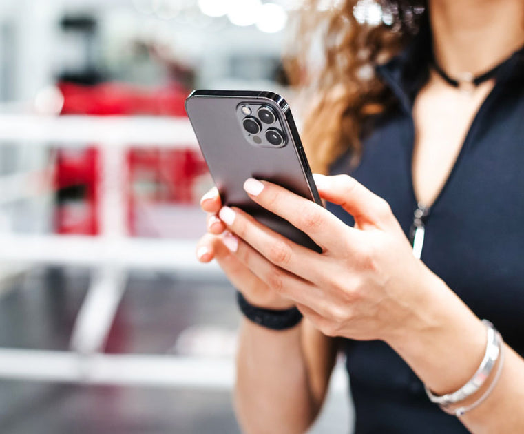 How To Create and Customize Your iPhone Wallpaper – Pela Case